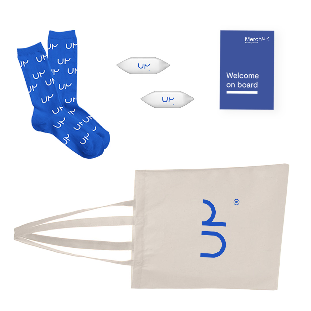 Jak może wyglądać personalizowany welcome pack dla pracowników IT? - Bluzy Dla Firm i Szkół ...
